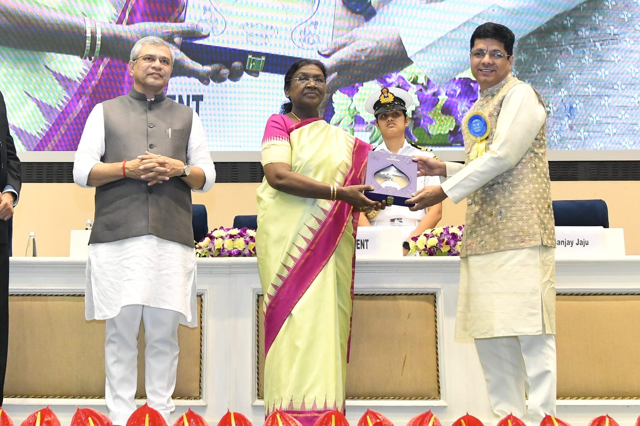 IIMA Faculty Member Prof. Rajesh Chandwani Felicitated by Hon’ble President of India at the 71st ...